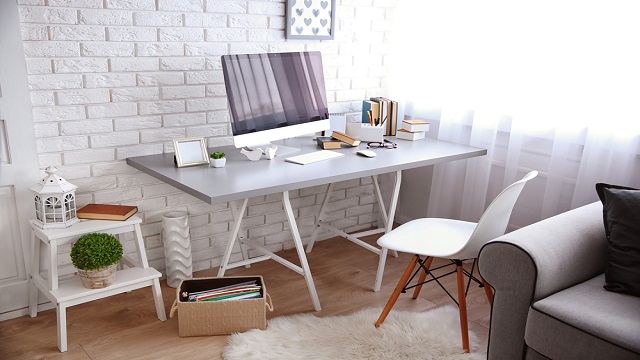 Buat-Ruang-Kerja-Di-Rumah-Nyaman-dan-Modern